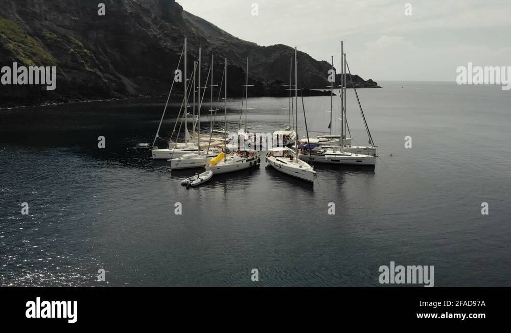 Empty bay Stock Videos & Footage - HD and 4K Video Clips - Alamy