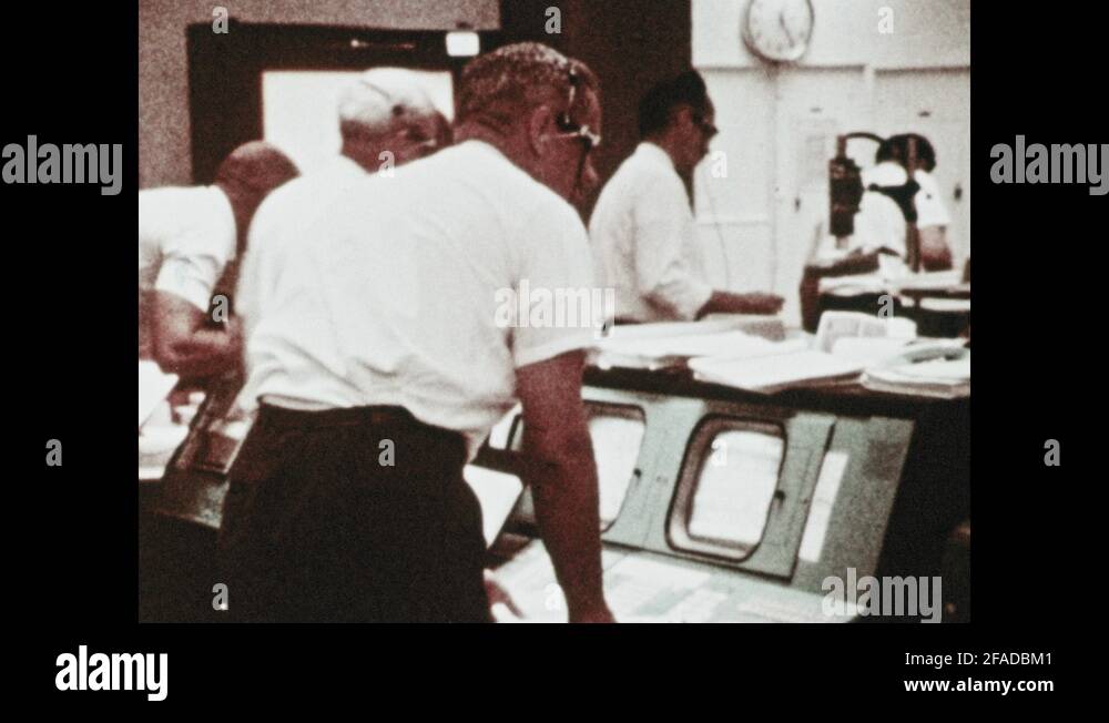 1960s: Room of space engineers at their control room computers. Photos ...
