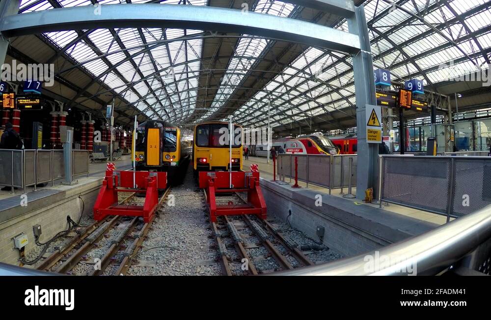 Uk train station ticket gate Stock Videos & Footage - HD and 4K Video ...