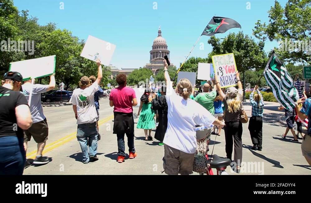 Activists holding banners signs Stock Videos & Footage - HD and 4K ...