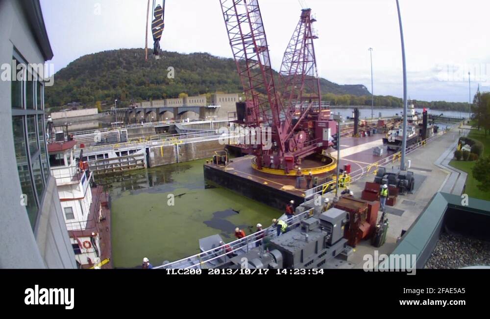 Miter gate Stock Videos & Footage - HD and 4K Video Clips - Alamy