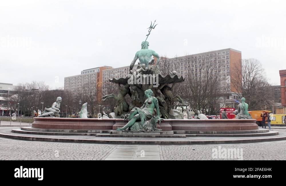 Neptunbrunnen fountain Stock Videos & Footage - HD and 4K Video Clips ...