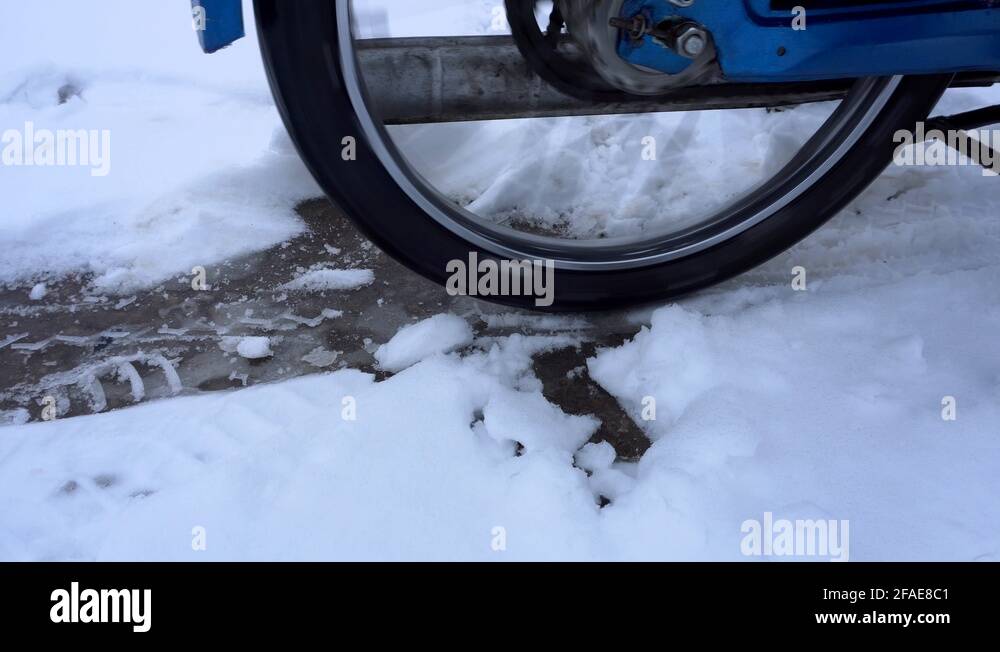 Moped wheel Stock Videos & Footage - HD and 4K Video Clips - Alamy