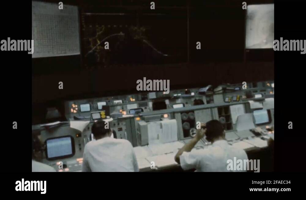Mission operations control room Stock Videos & Footage - HD and 4K ...