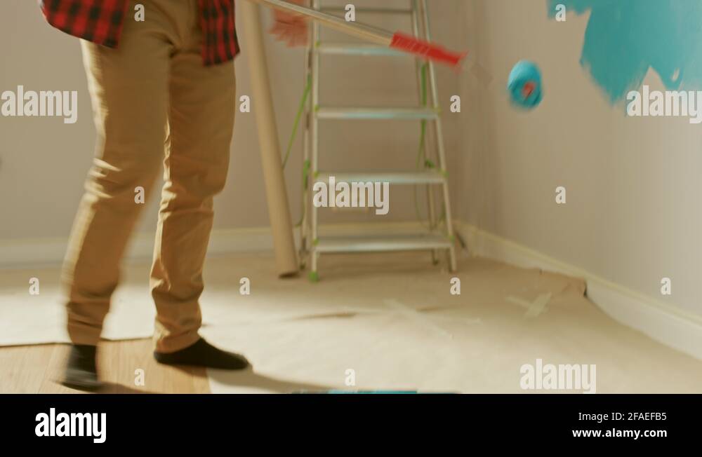 Checked paint Stock Videos & Footage - HD and 4K Video Clips - Alamy