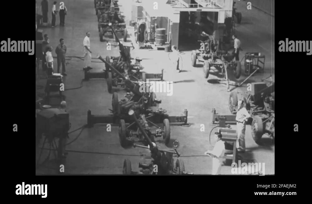 Ww2 aircraft production line Stock Videos & Footage - HD and 4K Video ...