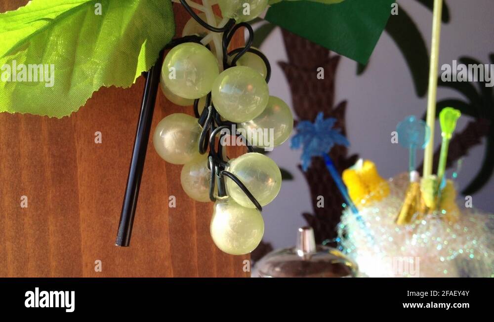 Cocktail palm tree Stock Videos & Footage - HD and 4K Video Clips - Alamy