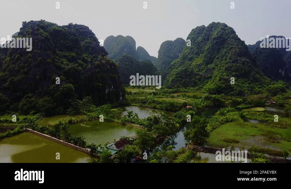 Living like a local Stock Videos & Footage - HD and 4K Video Clips - Alamy