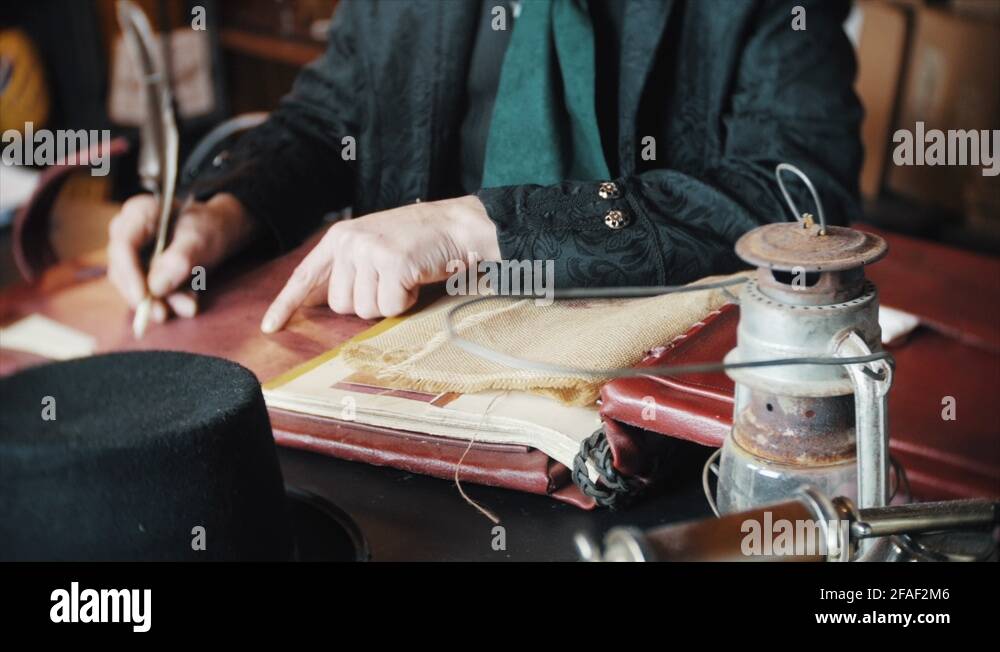 Countinghouse Stock Videos & Footage - HD and 4K Video Clips - Alamy