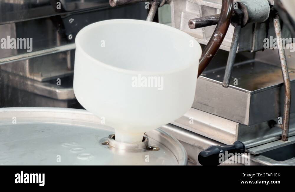 Pouring syrup container Stock Videos & Footage - HD and 4K Video Clips ...