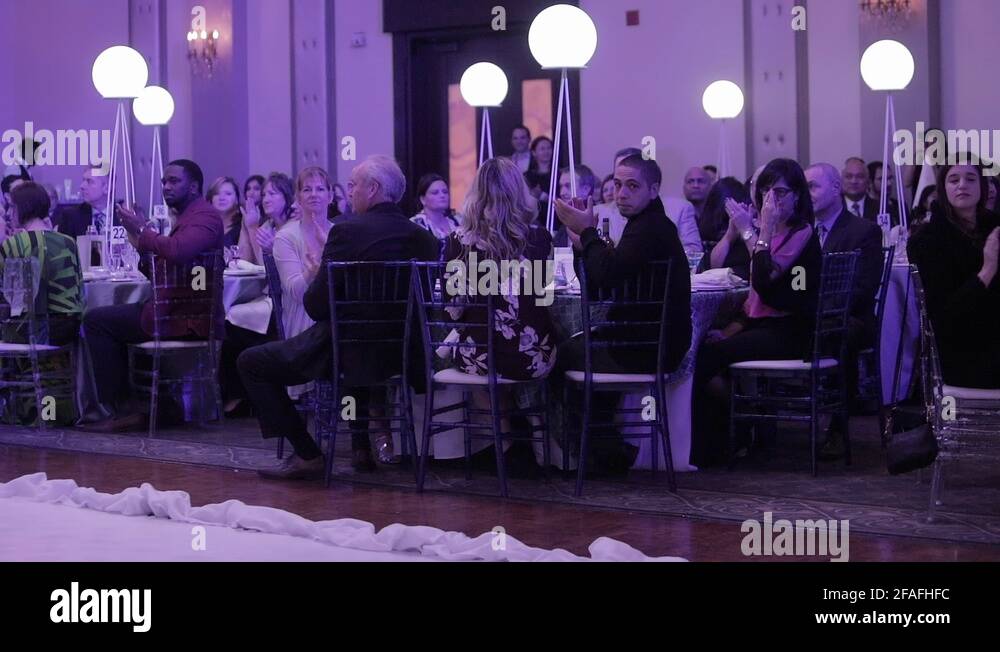 Crowd clapping at a corporate event Stock Video Footage - Alamy