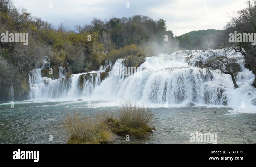 Cataract waterfalls Stock Videos & Footage - HD and 4K Video Clips - Alamy