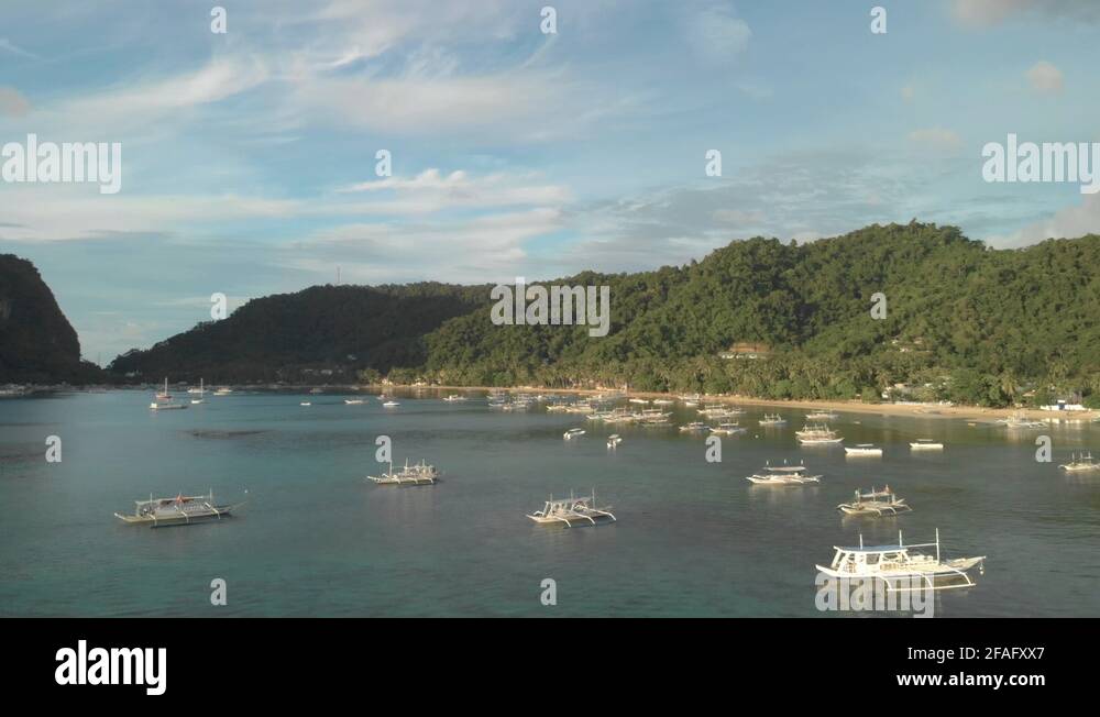 Philippine bangka Stock Videos & Footage - HD and 4K Video Clips - Alamy