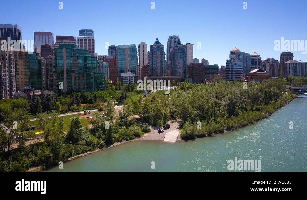 Cinematic aerial view of Calgary’s beautiful downtown skyline Stock ...