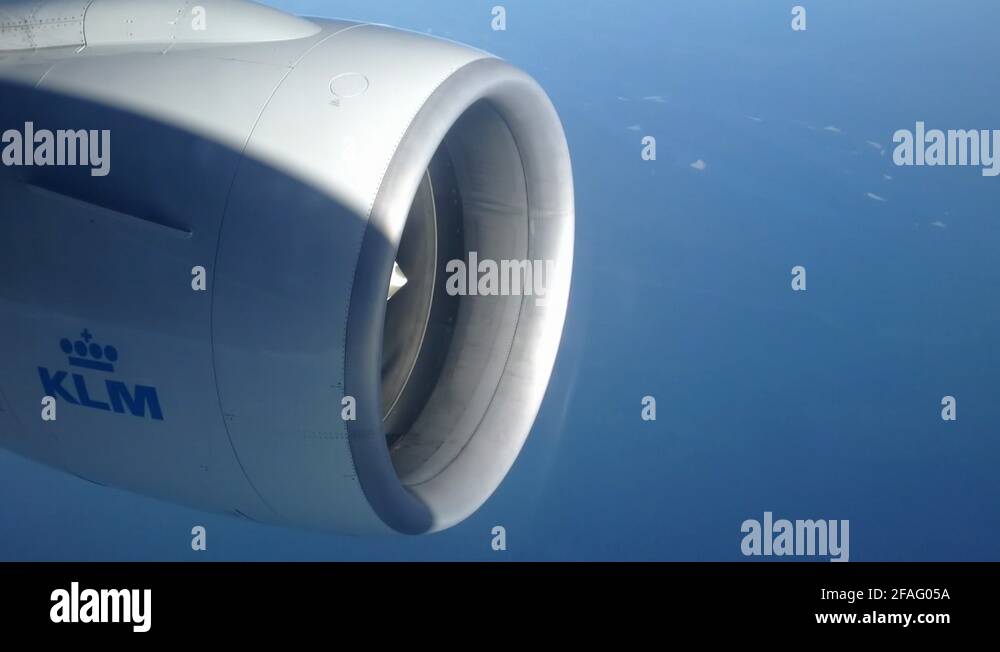 Boeing 777 engine Stock Videos & Footage - HD and 4K Video Clips - Alamy