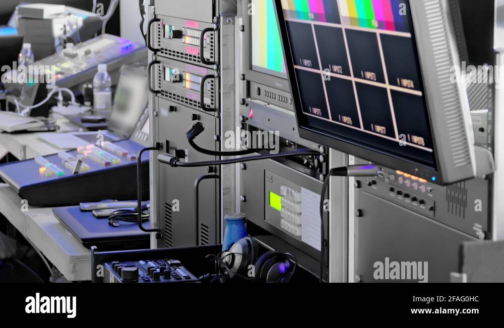 Show switch Stock Videos & Footage - HD and 4K Video Clips - Alamy