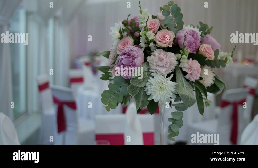 Large table centerpiece Stock Videos & Footage - HD and 4K Video Clips ...