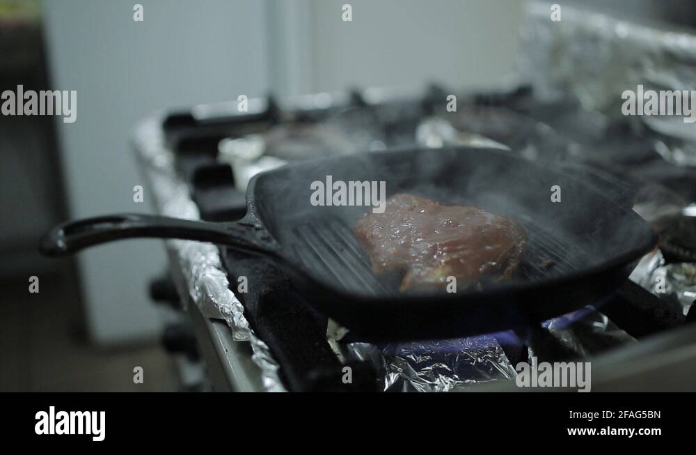 Fry up griddle Stock Videos & Footage - HD and 4K Video Clips - Alamy