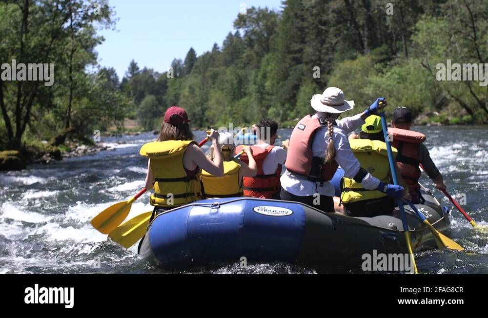 People paddling raft Stock Videos & Footage - HD and 4K Video Clips - Alamy