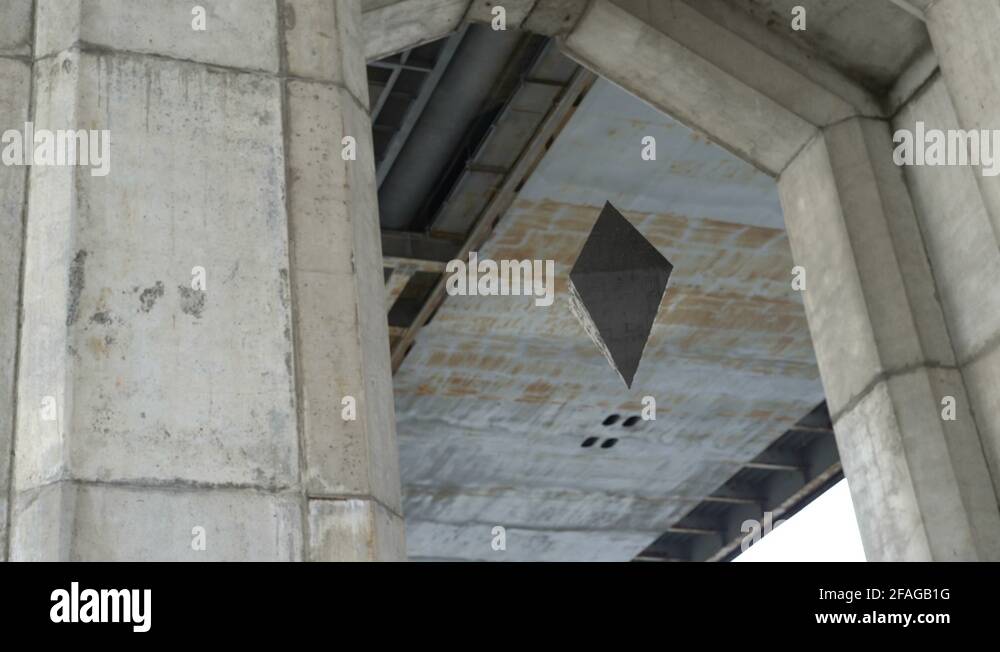 Teleport bridge Stock Videos & Footage - HD and 4K Video Clips - Alamy