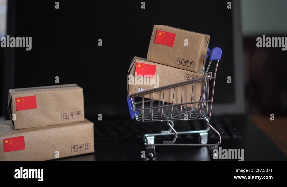 Packing boxes china Stock Videos & Footage - HD and 4K Video Clips - Alamy