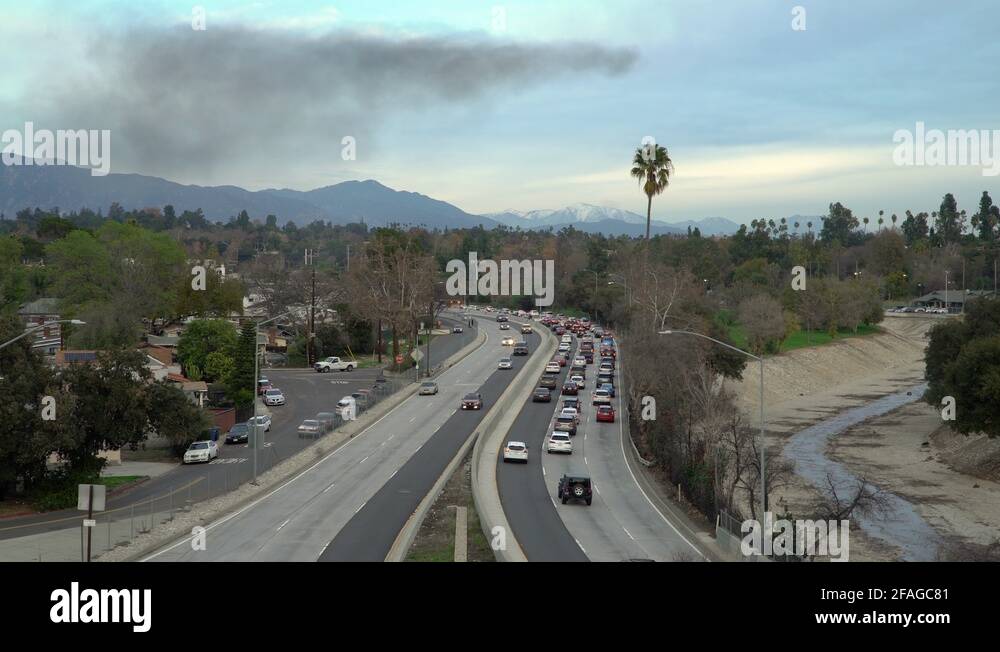 La freeway smog Stock Videos & Footage - HD and 4K Video Clips - Alamy