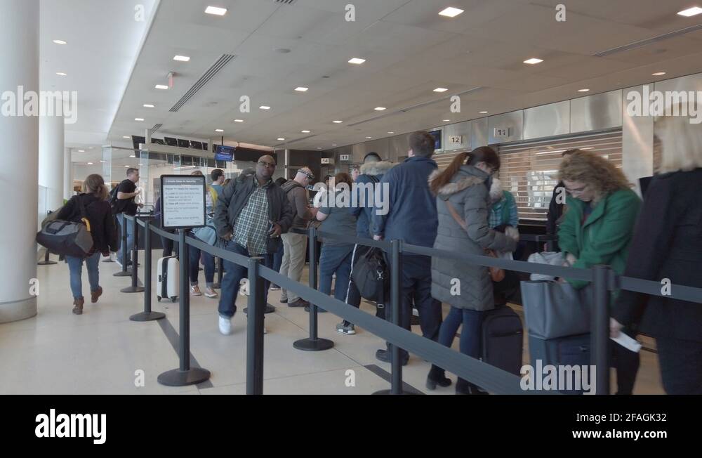 Airport tsa Stock Videos & Footage - HD and 4K Video Clips - Alamy