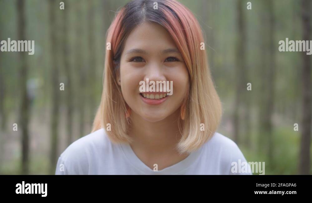 Happy trail runner Stock Videos & Footage - HD and 4K Video Clips - Alamy