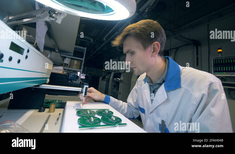 Factory laboratory Stock Videos & Footage - HD and 4K Video Clips - Alamy