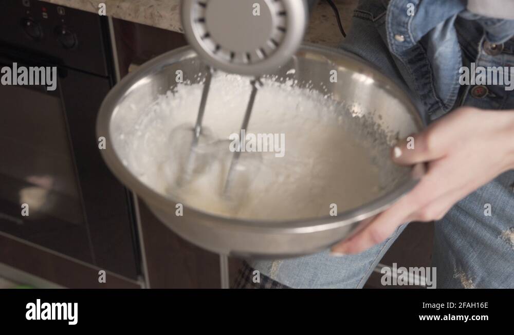 Dough making process Stock Videos & Footage - HD and 4K Video Clips - Alamy