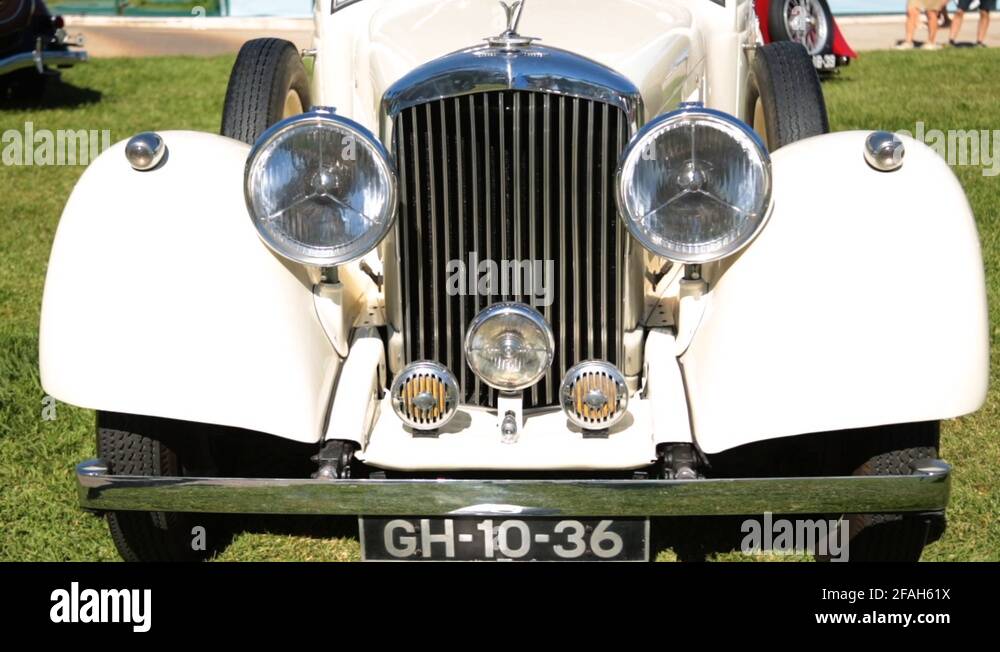 Classic Vintage Bentley Mark VI Car Stock Video Footage - Alamy