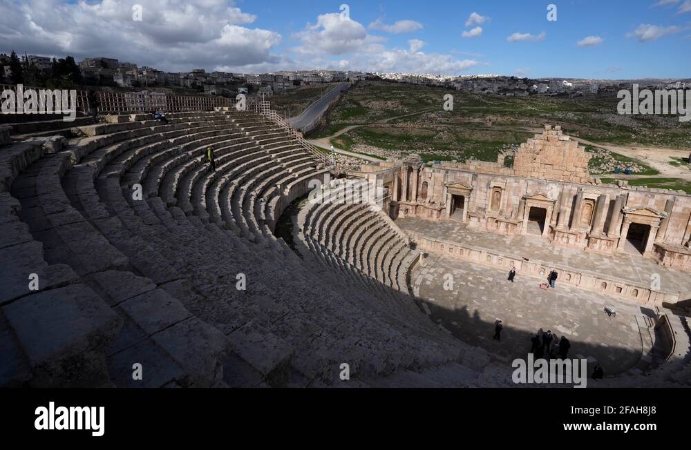 Jerash amphitheatre Stock Videos & Footage - HD and 4K Video Clips - Alamy
