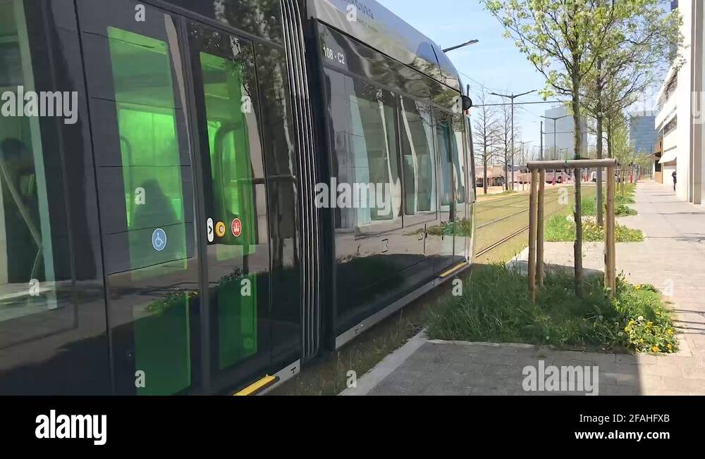Caf tram Stock Videos & Footage - HD and 4K Video Clips - Alamy