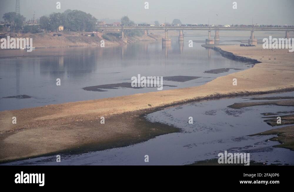 Empty river Stock Videos & Footage - HD and 4K Video Clips - Alamy
