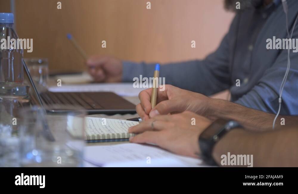 Men taking notes Stock Videos & Footage - HD and 4K Video Clips - Alamy
