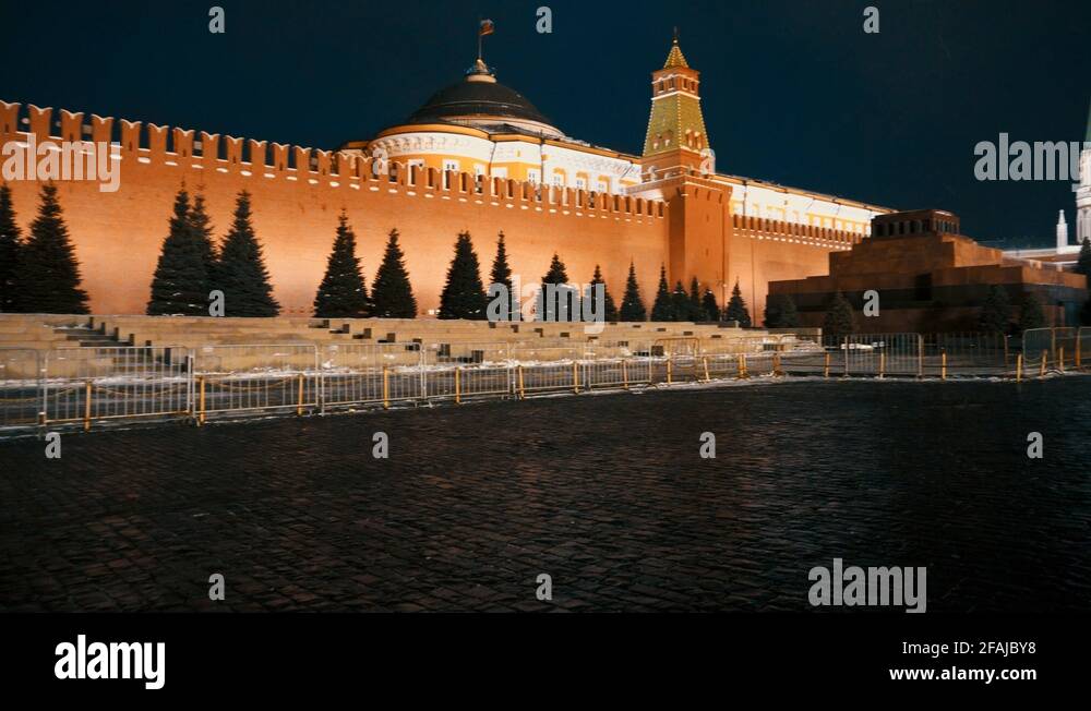 Lenin mausoleum kremlin wall Stock Videos & Footage - HD and 4K Video ...
