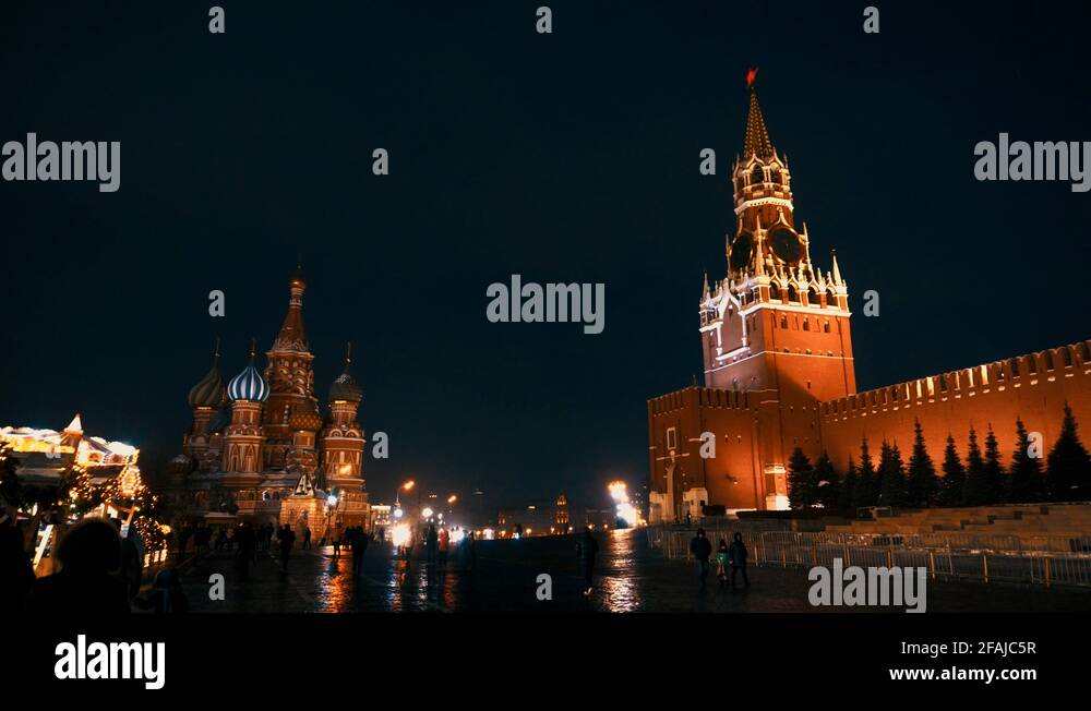 Red Square Kremlin Clock Kremlin wall, Saint Basil's Cathedral ...