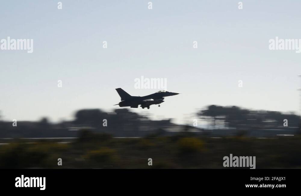 F-16 Fighting Falcon taking off from Monte Real Air Base, Portugal ...