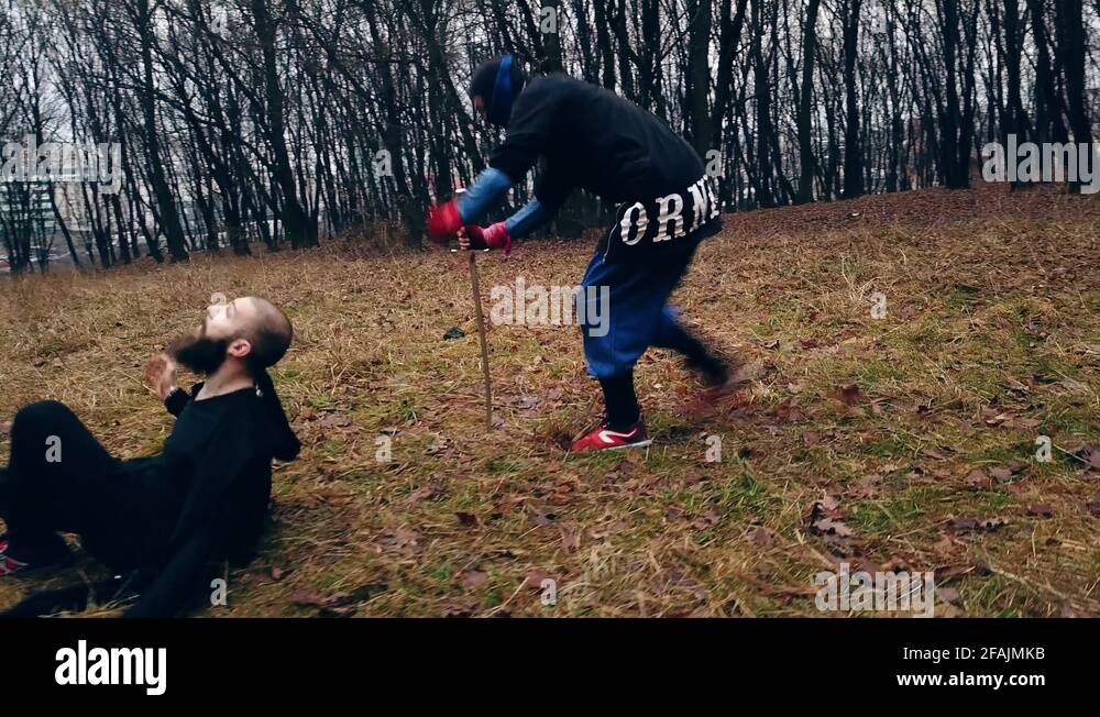 Men sword fighting Stock Videos & Footage - HD and 4K Video Clips - Alamy