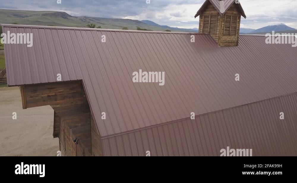 Past barn Stock Videos & Footage - HD and 4K Video Clips - Alamy