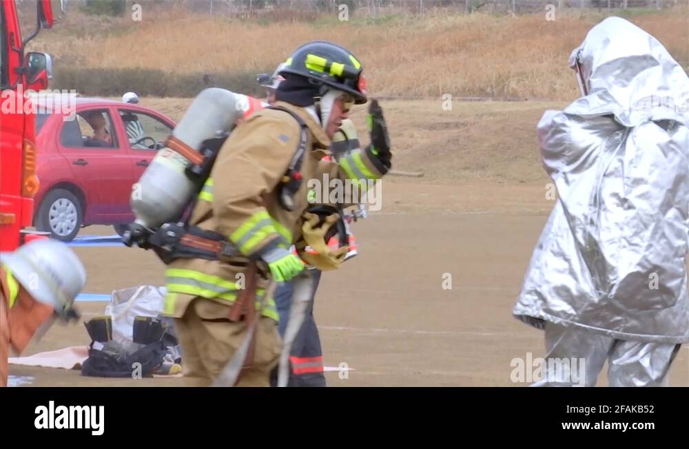 Japan fire engine Stock Videos & Footage - HD and 4K Video Clips - Alamy