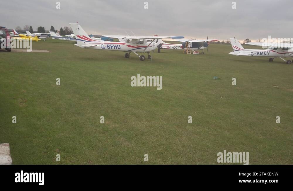 Light aircraft Stock Videos & Footage - HD and 4K Video Clips - Alamy