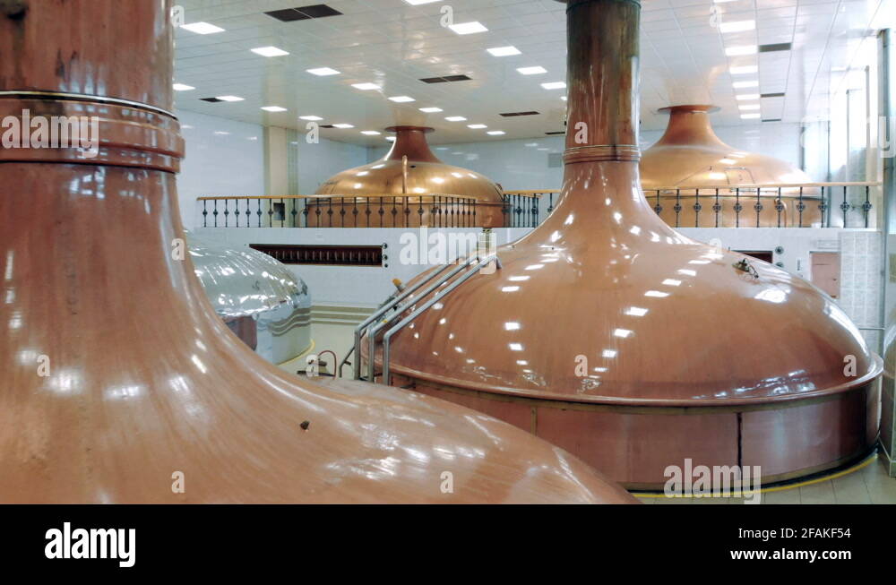 Brewing tank Stock Videos & Footage - HD and 4K Video Clips - Alamy