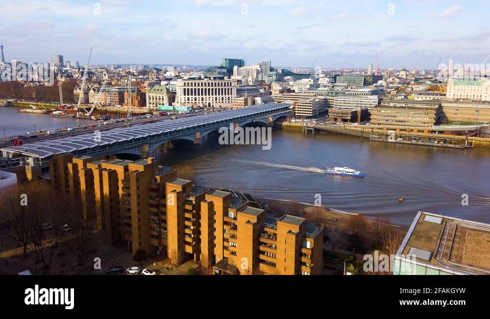 Tate river boat Stock Videos & Footage - HD and 4K Video Clips - Alamy