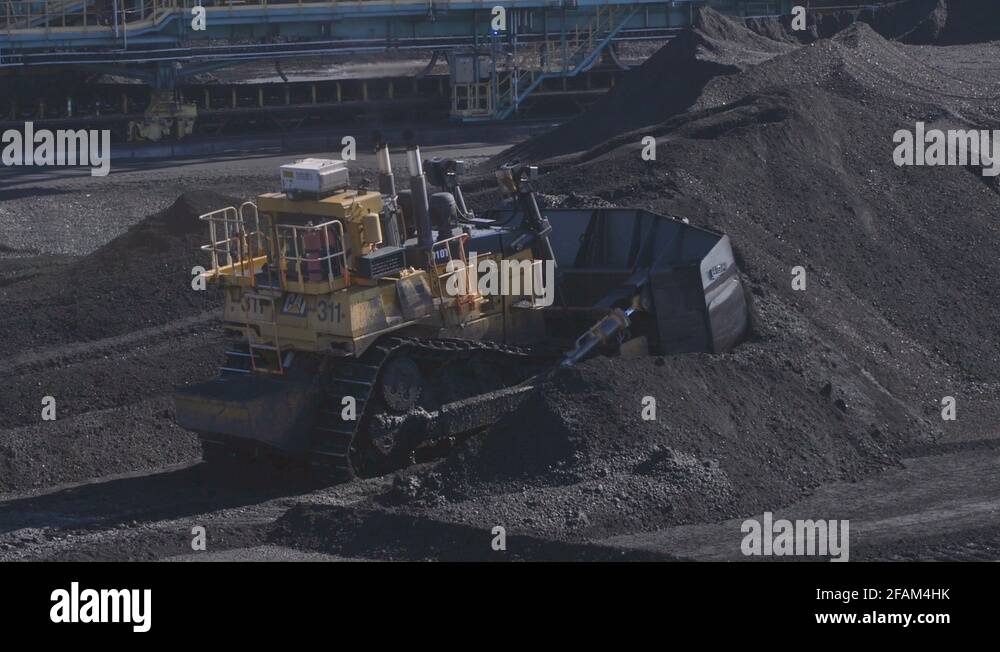 Coal piles Stock Videos & Footage - HD and 4K Video Clips - Alamy