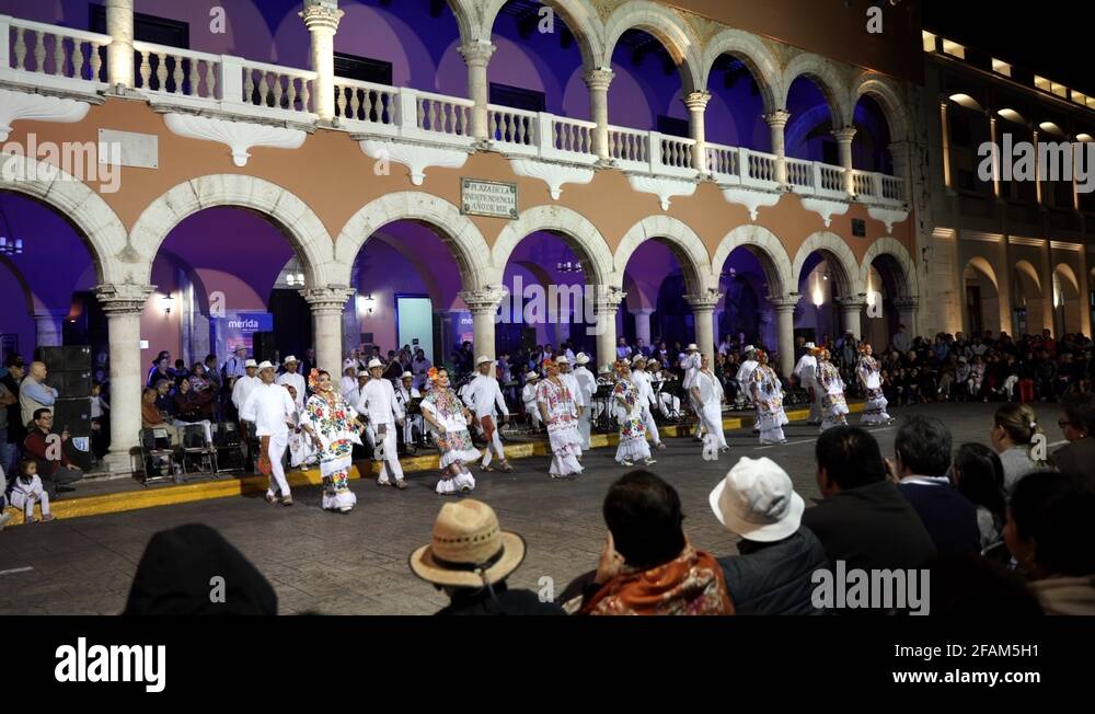 Merida festival Stock Videos & Footage - HD and 4K Video Clips - Alamy