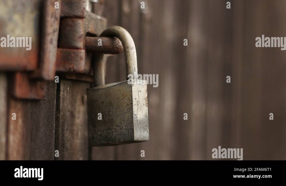 Pathway closed sign Stock Videos & Footage - HD and 4K Video Clips - Alamy