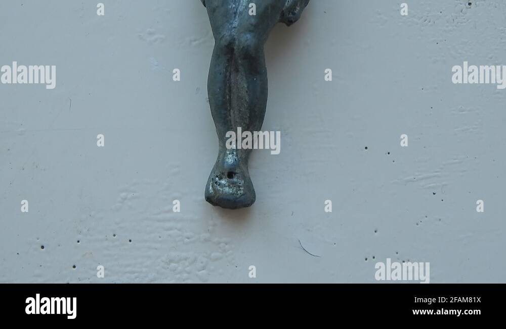 Crucifix cross Stock Videos & Footage - HD and 4K Video Clips - Alamy