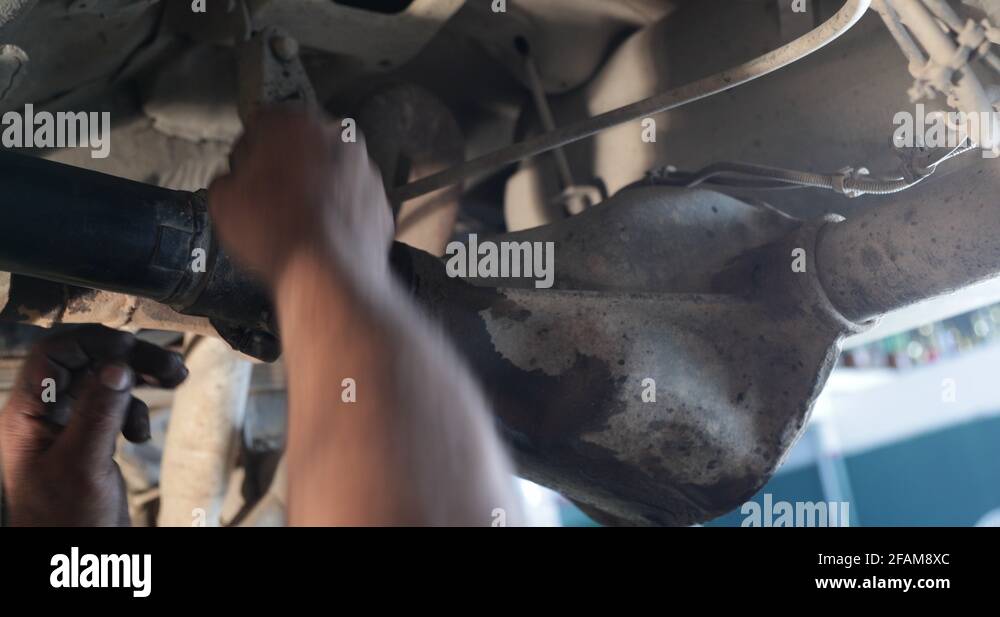 Cardan joint Stock Videos & Footage - HD and 4K Video Clips - Alamy
