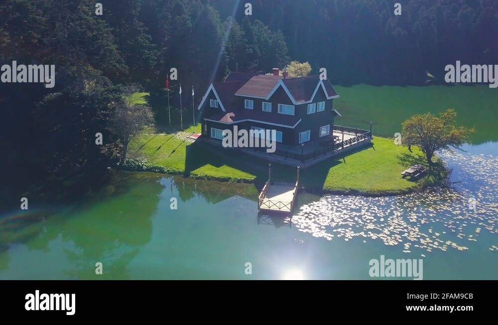 Lake mansion Stock Videos & Footage - HD and 4K Video Clips - Alamy